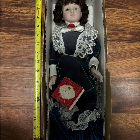 Vintage | Art | Vintage Doll Nora Well Dressed | Poshmark